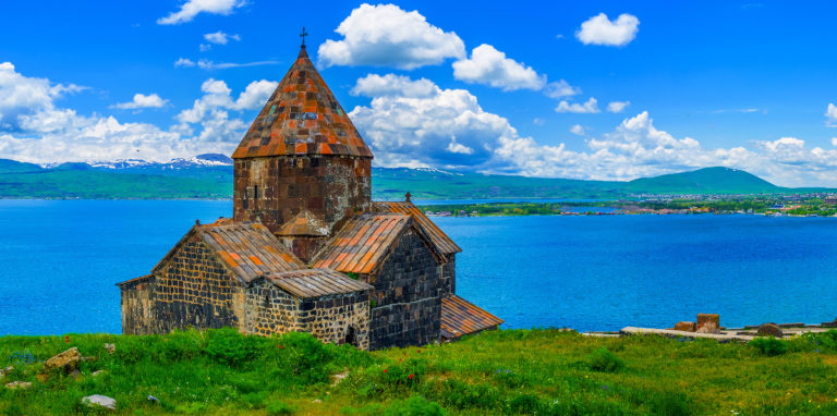 5 Awesome Places To Visit In Armenia | Travelholicq