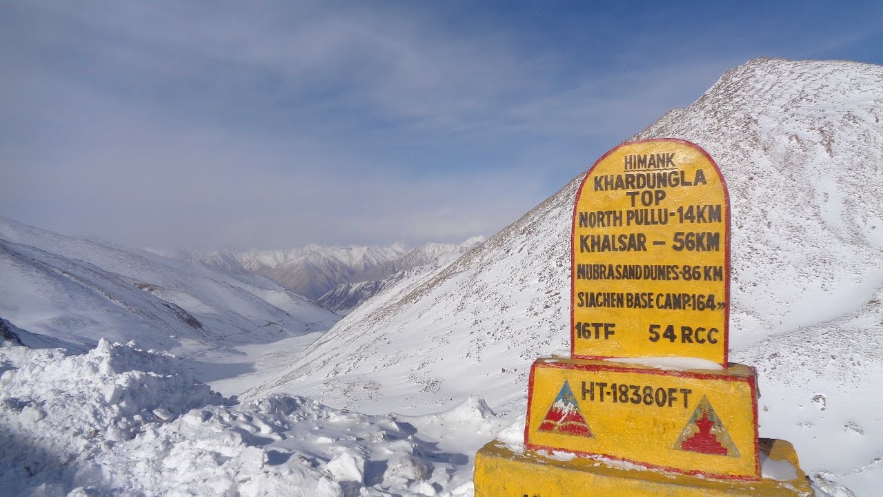 Spectacular Places To Visit In Khardung La Pass | Travelholicq